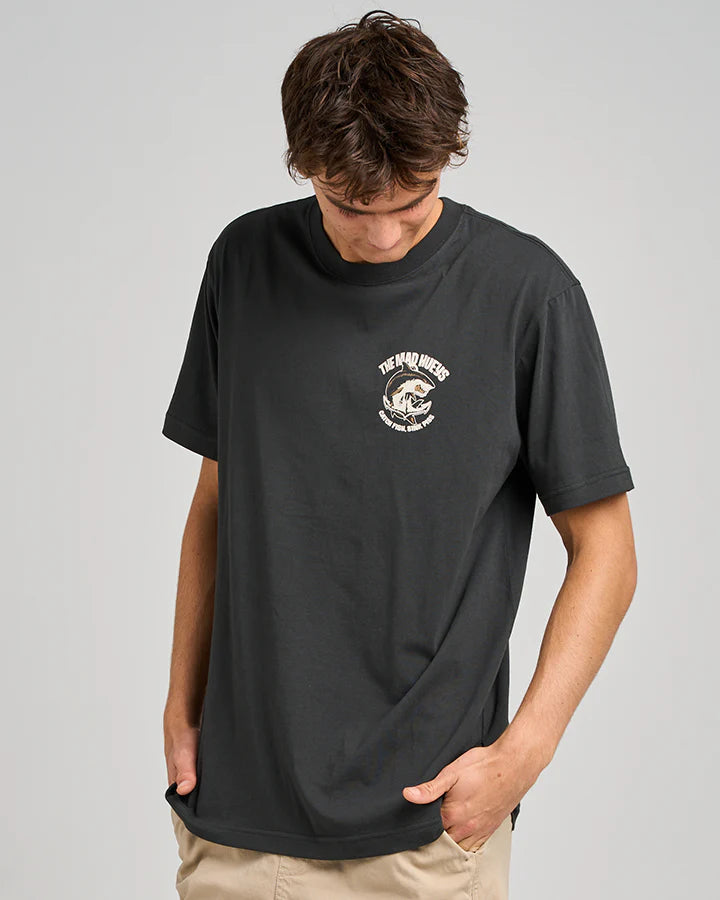 The Mad Hueys Anchor Shark SS Tee - Vintage Black – Arnold's